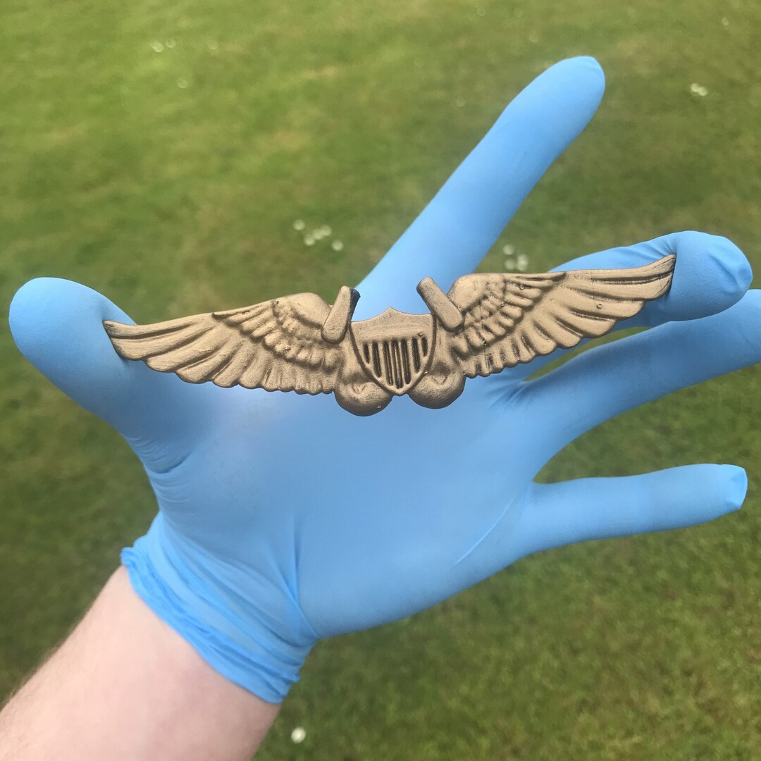 The Last of Us Ellies Bag Wing Badge Part 1 Version Only Seen People Make the Part 2 Version ...