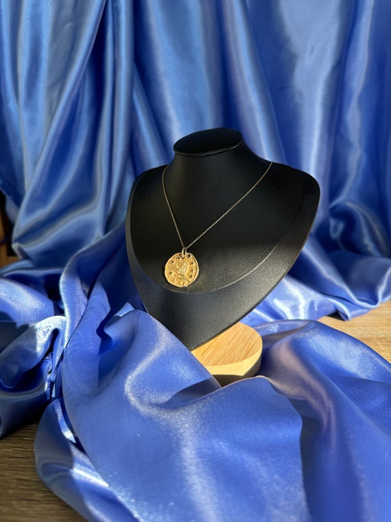 Silver Leo Necklace, Zodiac Coin Necklace, Sky Neckla… - Gem