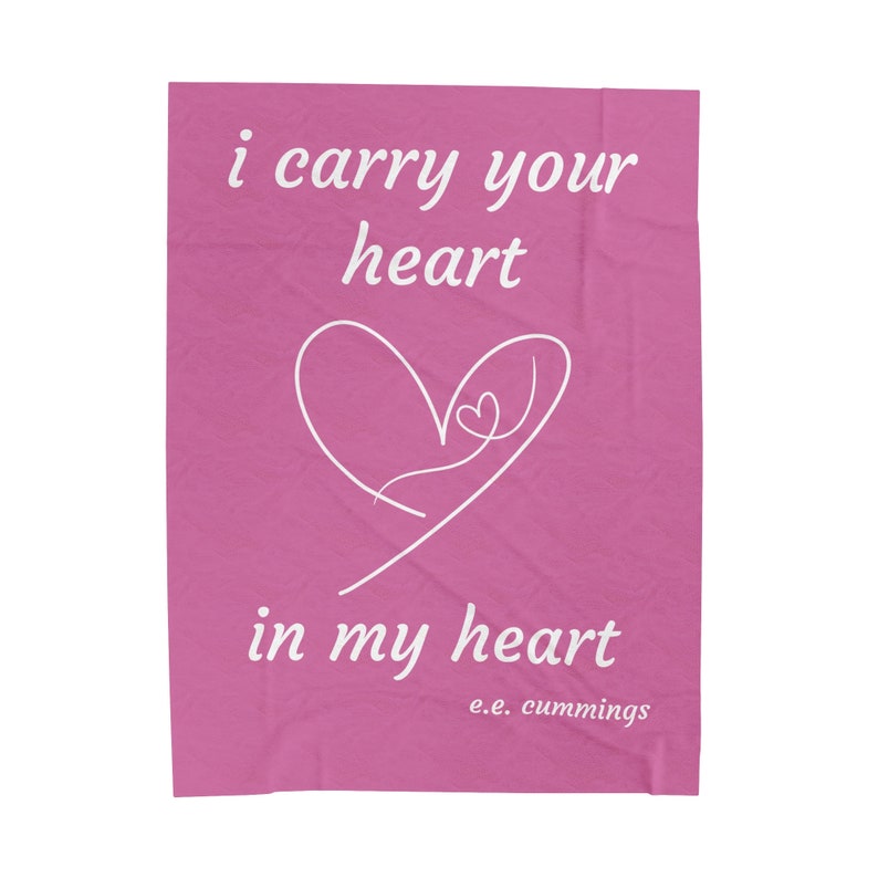 I Carry Your Heart in My Heart Plush Blanket. Poet Gift, Poetry Lover ...
