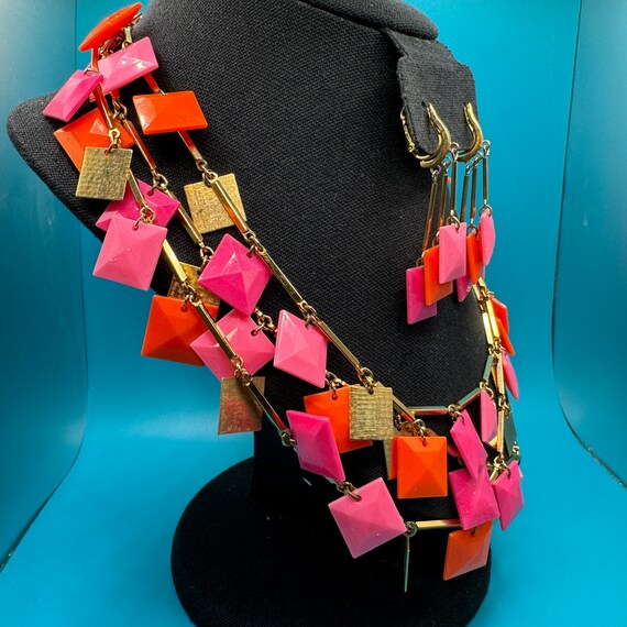 Vintage 1960's Mod 60" Long Geometric Necklace -Gold,… - Gem