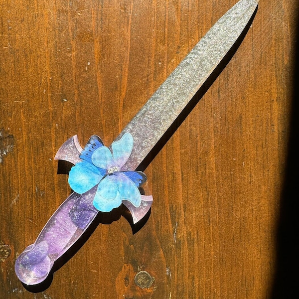 Quicksilver Book Merch - Etsy