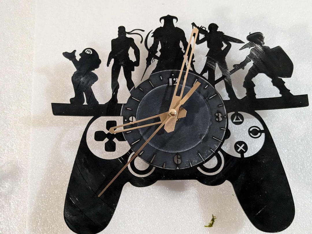 Laser Cut Vinyl Record Clock Gaming, Handmade - Etsy