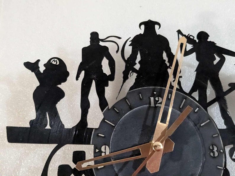 Laser Cut Vinyl Record Clock Gaming, Handmade - Etsy