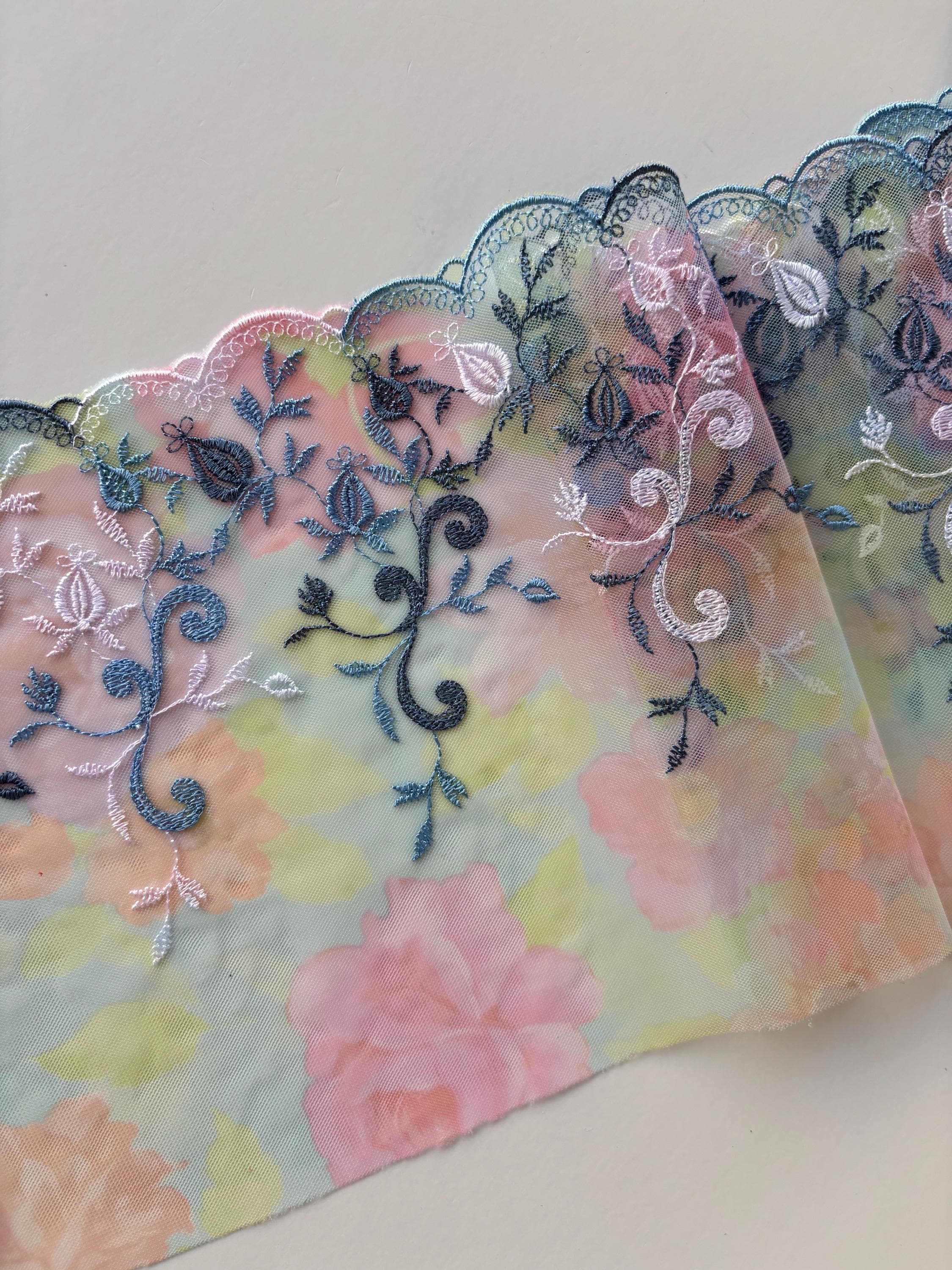 Blue & White Floral Embroidered Lace Trim on Rainbow Mesh, 15 Cm/6 ...