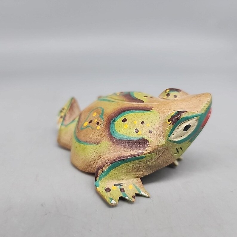 Vintage Wooden FROG Poison Solid Hand Carved Figurine Sculpture Carving ...