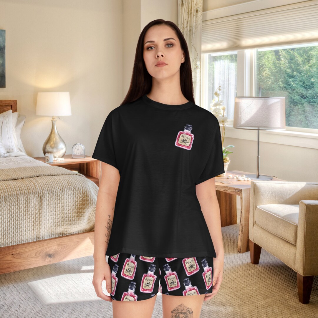 Goth Poison Women's Short Pajama Set AOP Goth Summer Goth Clothing ...