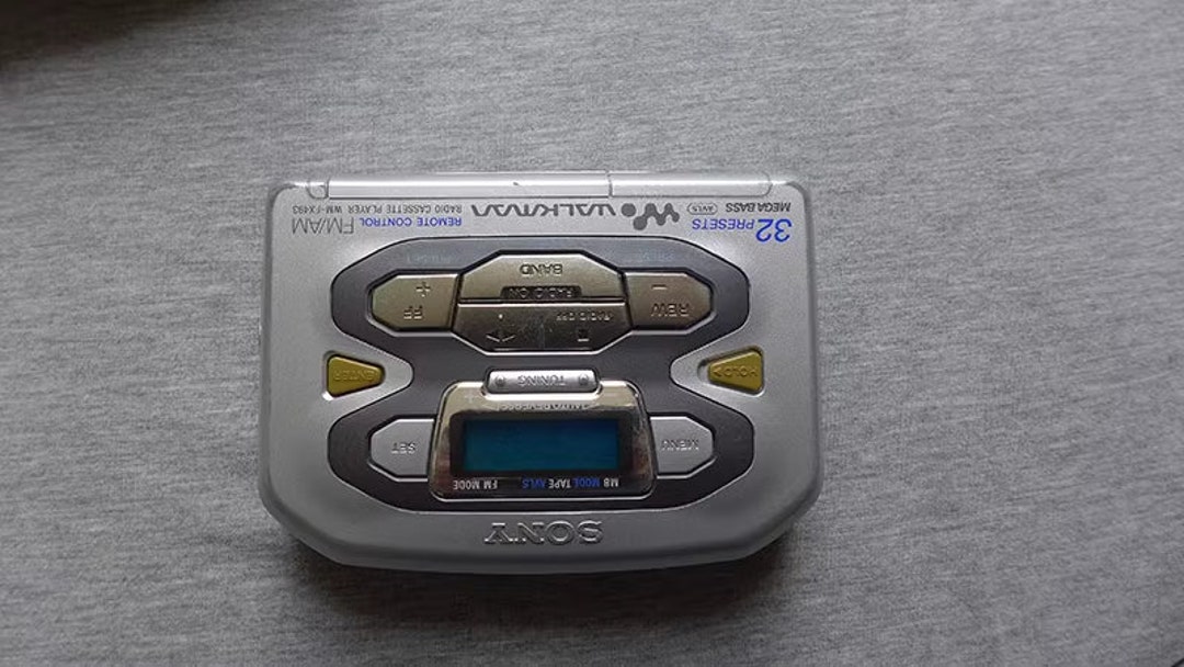 Sony WM-FX493 85-9 New Walkman-sony Walkman-vintage Sony Walkman-cd ...