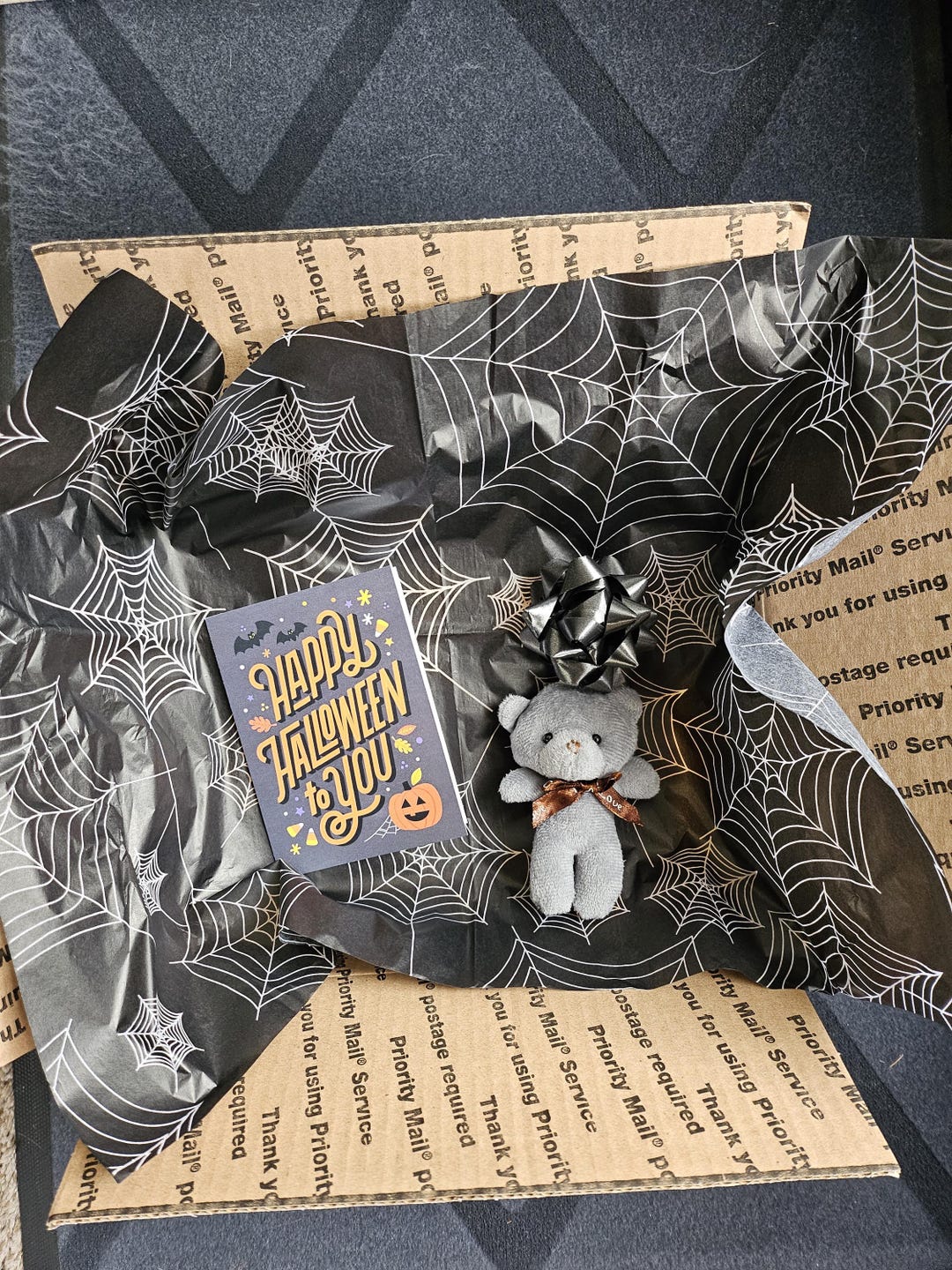 Halloween Spooky Box: 20oz Glass Cup, Straws & Self-care Gifts - Etsy