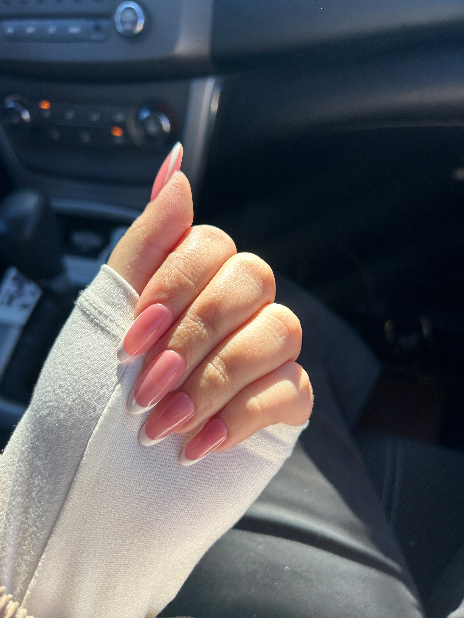 Pure Sweetheart French Press-on Nail Set Valentine's Day Classic Pink ...