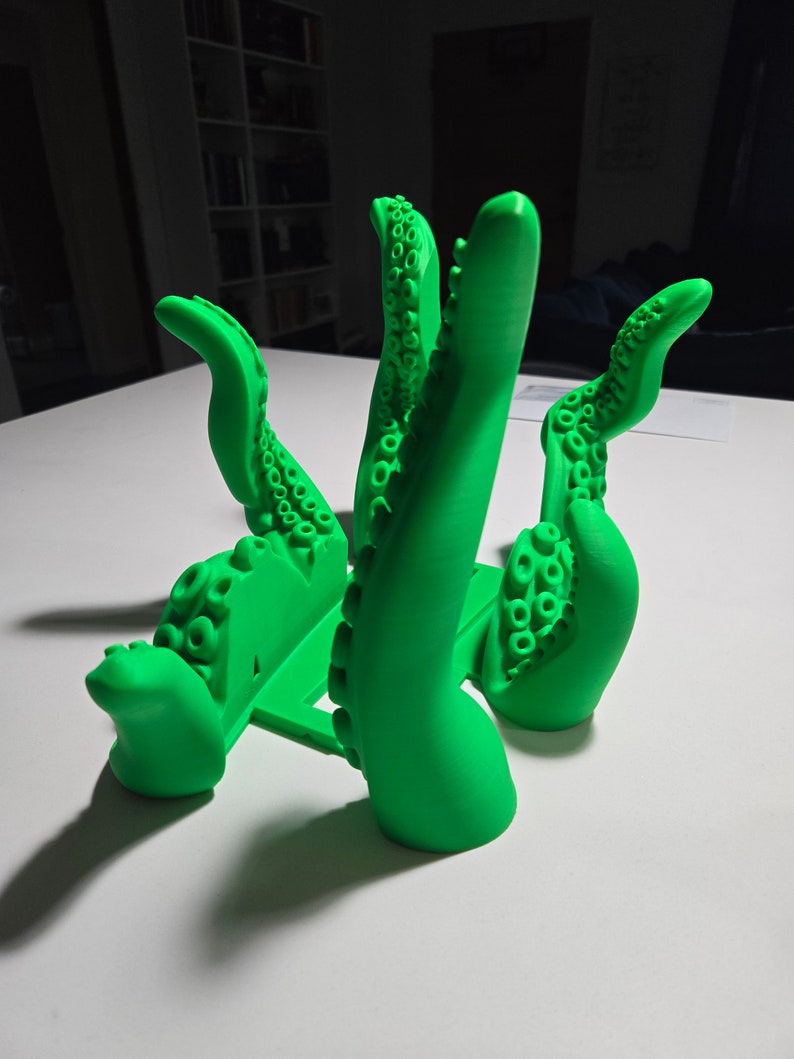 The Kraken PS5 Stand - Etsy