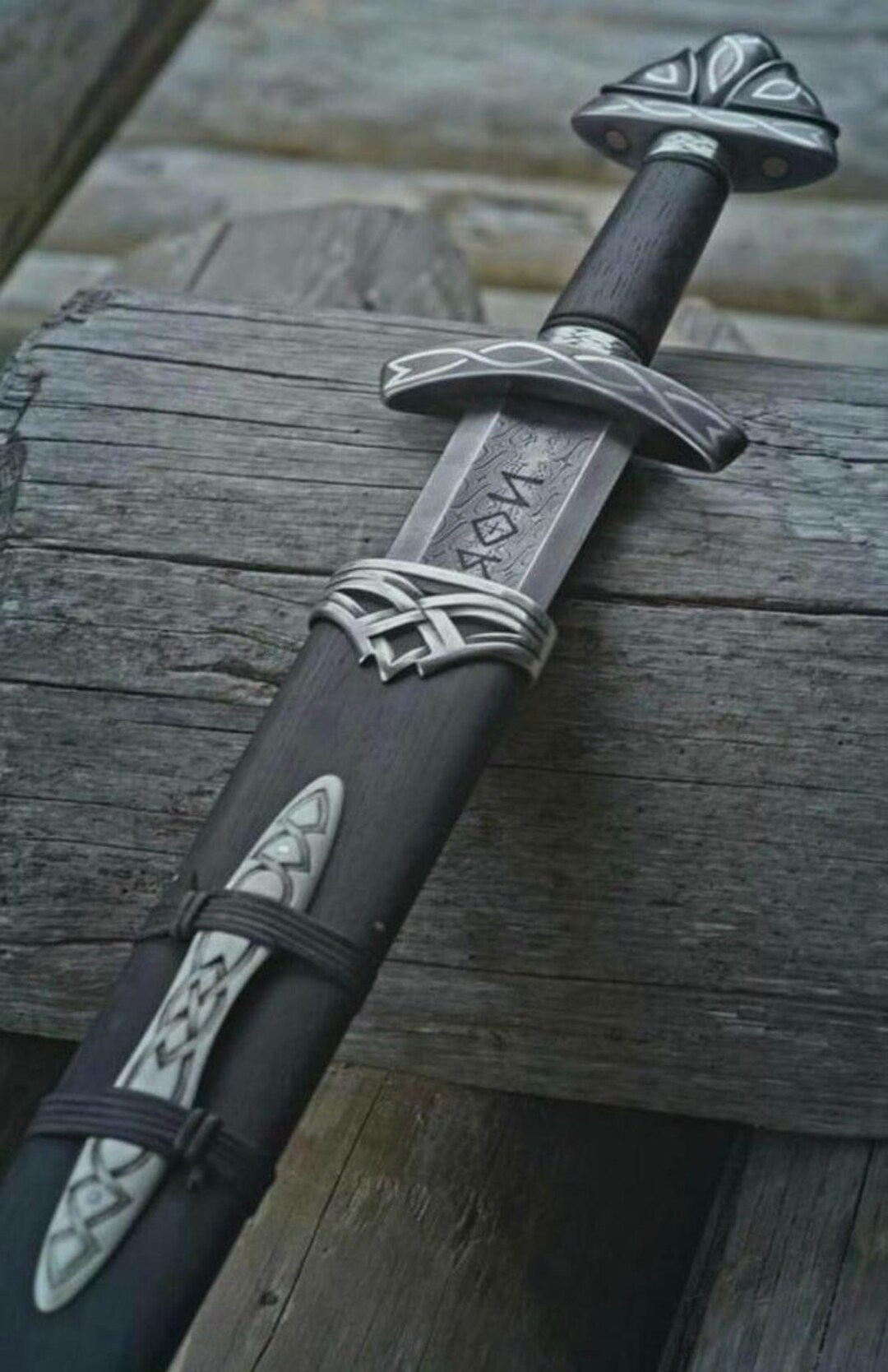 Hand Forged Damascus Steel Viking Sword Sharp / Battle Ready Medieval ...
