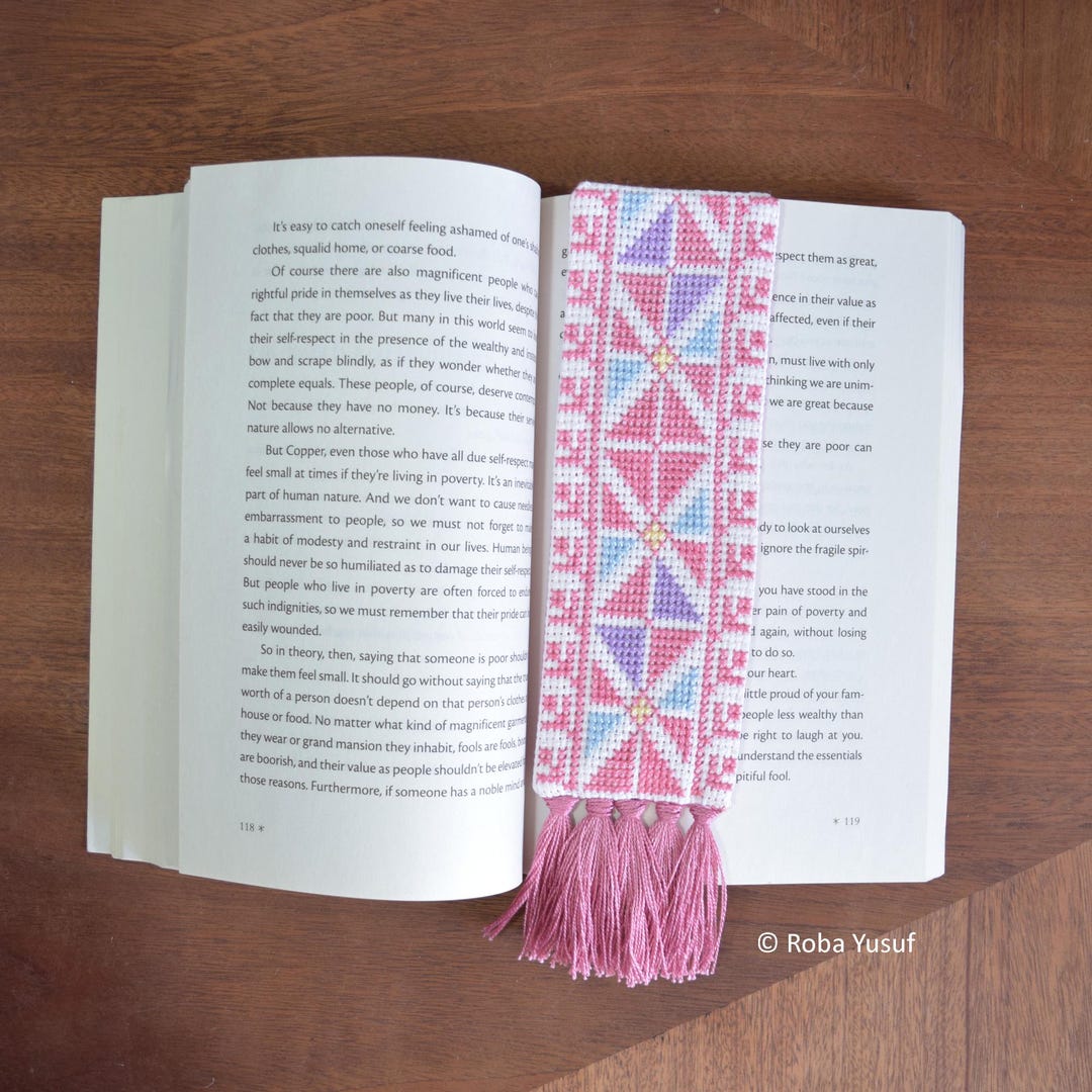 Palestinian Embroidery Bookmark - Tiles and Feathers - Etsy