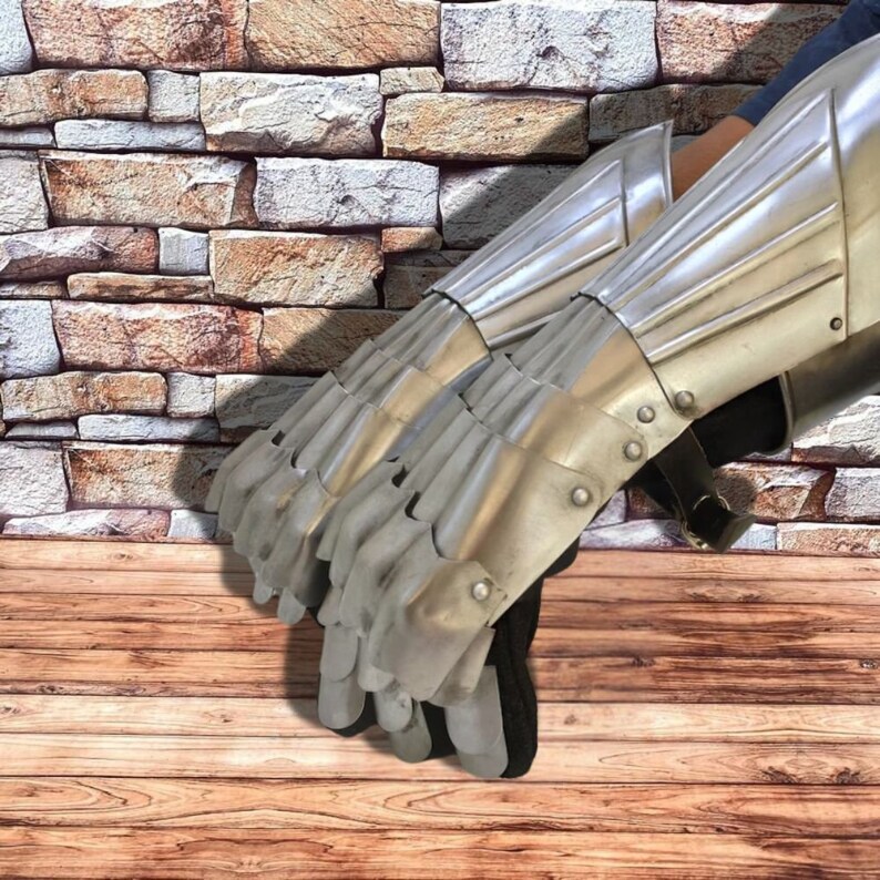 Medieval Gothic Gloves - Battle Warrior Armour Wearable Handcrafted ...
