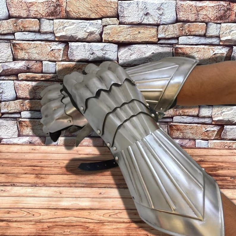 Medieval Gothic Gloves - Battle Warrior Armour Wearable Handcrafted ...
