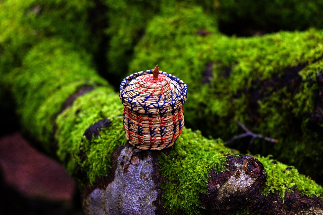 Night Sky & Mars - Pine Needle Sprite Basket, Handmade - Etsy