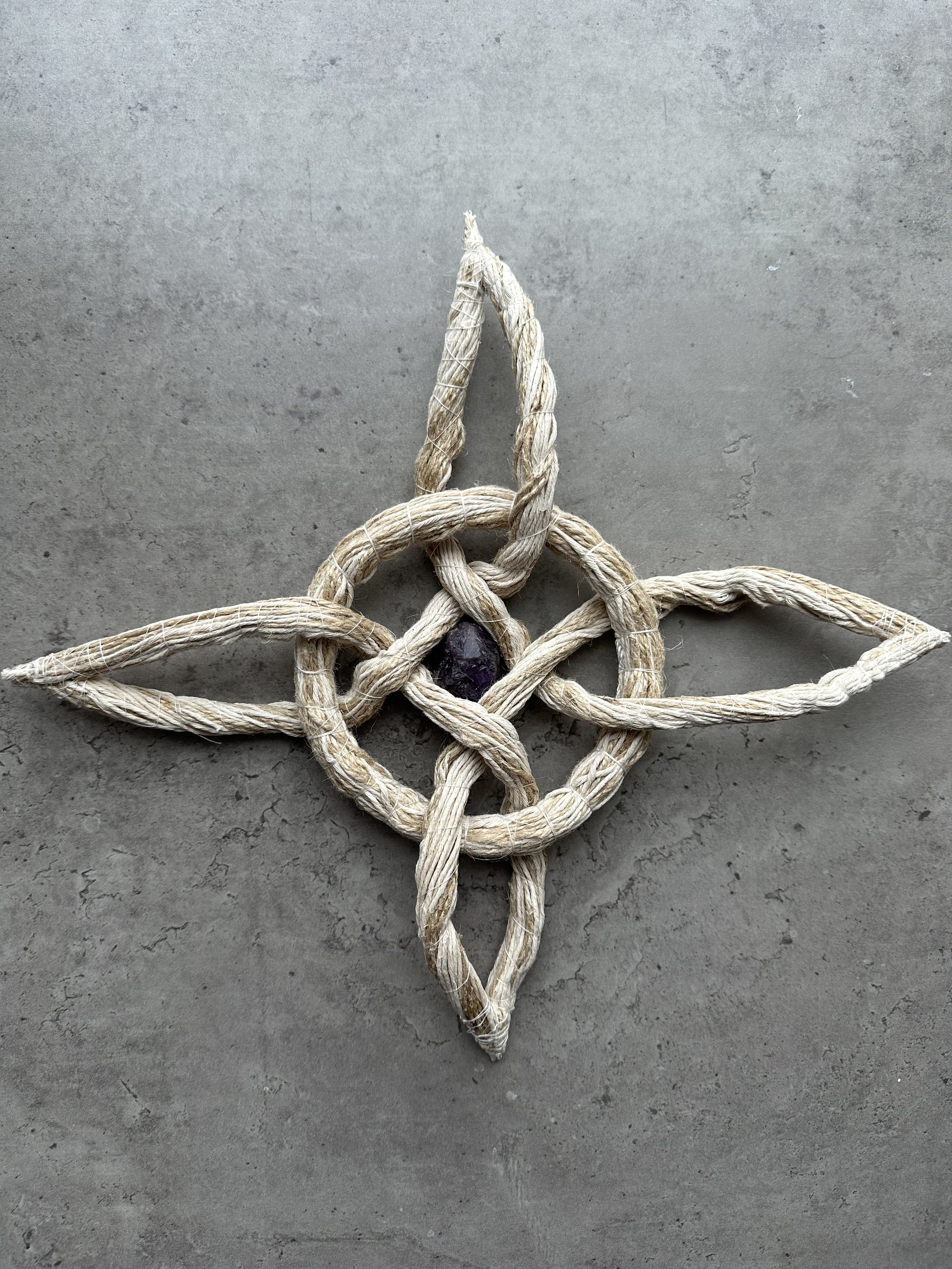 Witch Knot, Celtic Sign for Protection, Wiccan Woven Wall Decor, Pagan ...