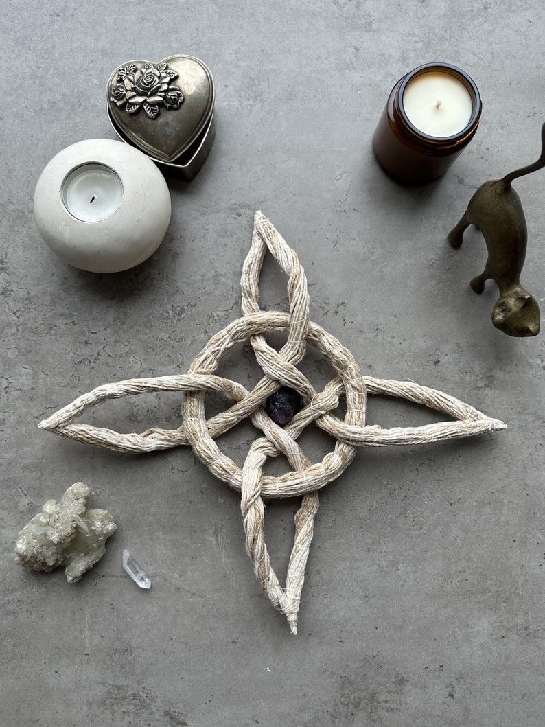 Witch Knot Wall Decor: Celtic Protection Talisman With Raw Amethyst - Etsy