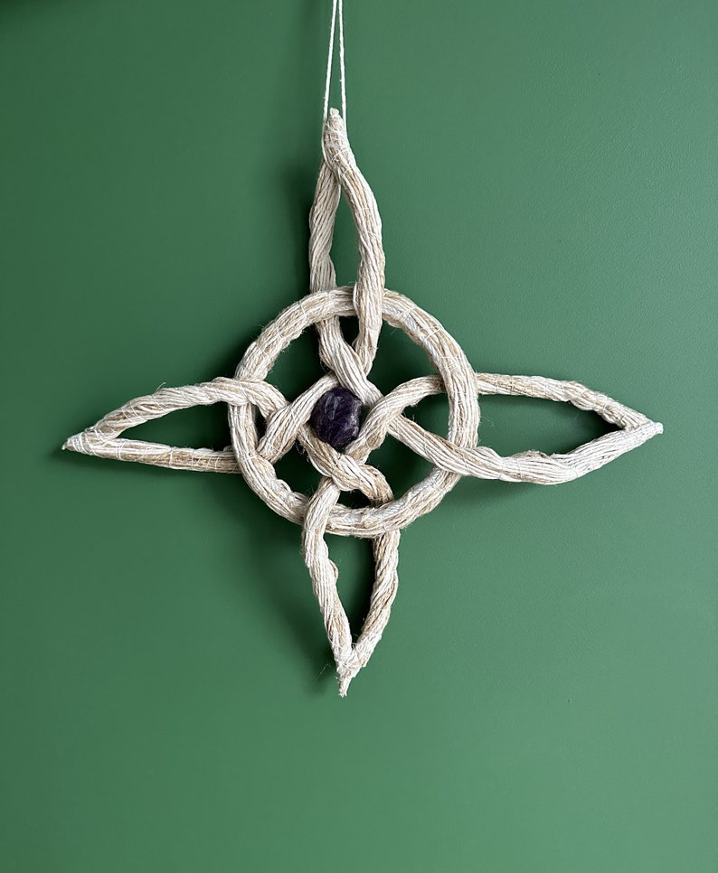 Witch Knot Wall Decor: Celtic Protection Talisman With Raw Amethyst - Etsy