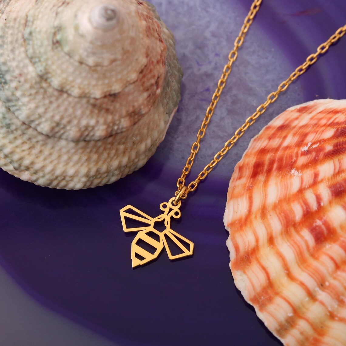 Dainty Bee Necklace: Geometric 14k Gold Honey Bee Pendant - Etsy
