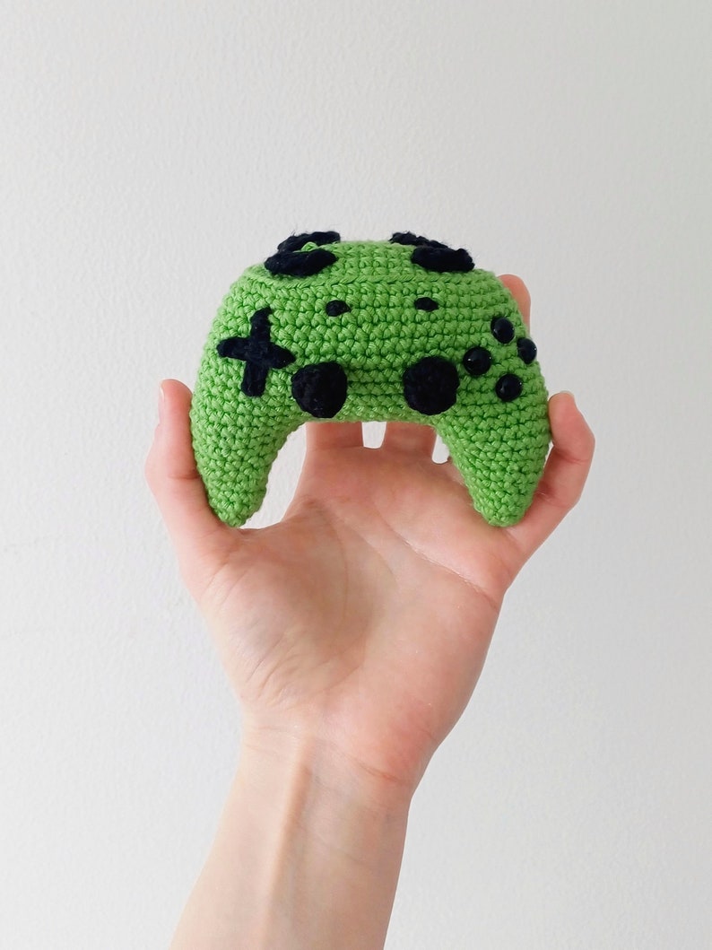 Crochet Pattern: Video Game Controller - Etsy