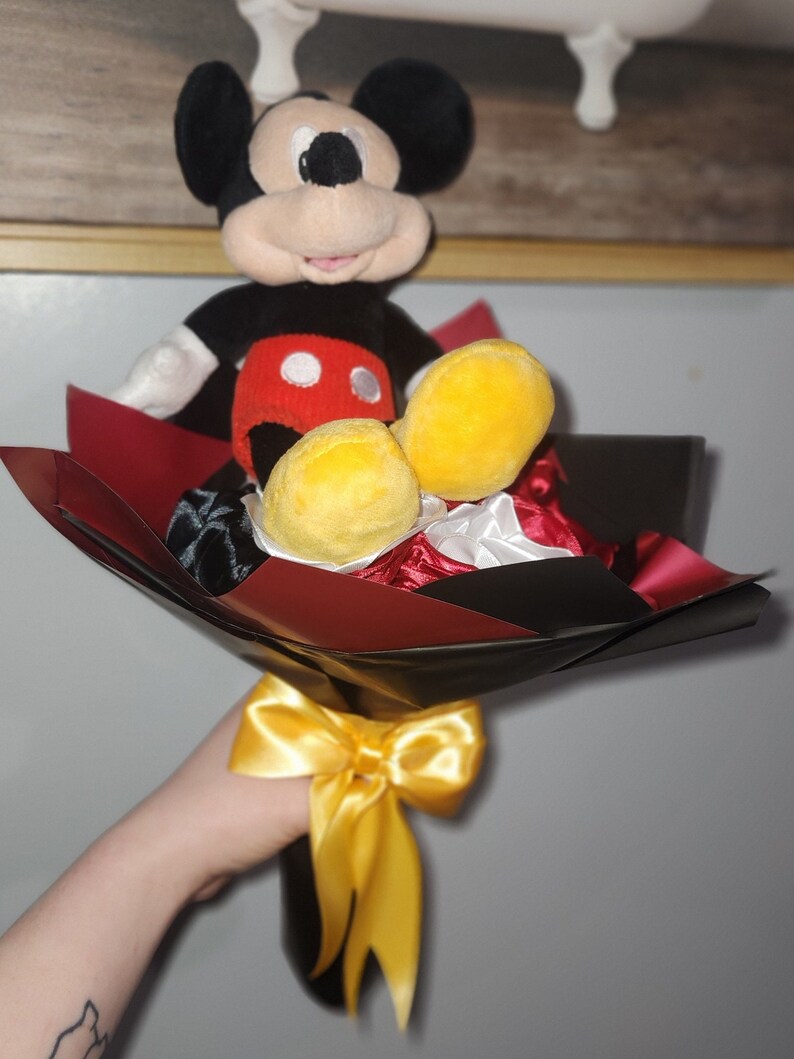 Mickey Mouse Rose Bouquet - Etsy