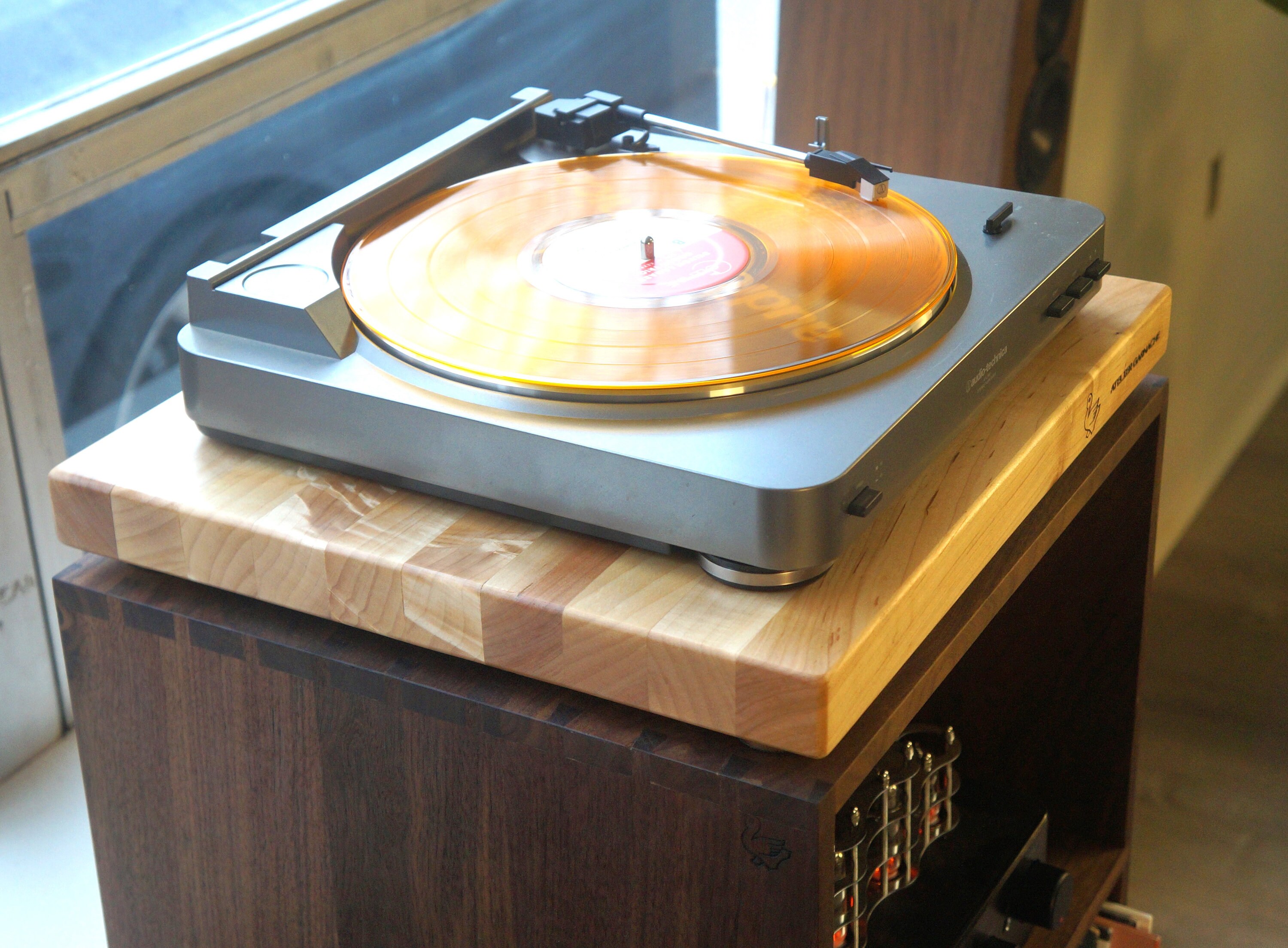 Solid Maple Turntable Isolation Platform - Etsy
