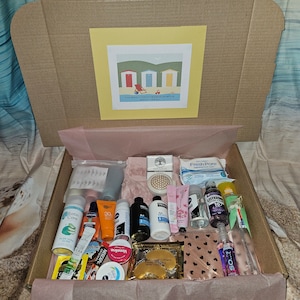 Summer Special "limited Edition" Ladies Deluxe Travel Hamper | Travel ...