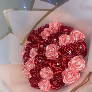 Handmade Bouquet of 30 Roses. - Etsy