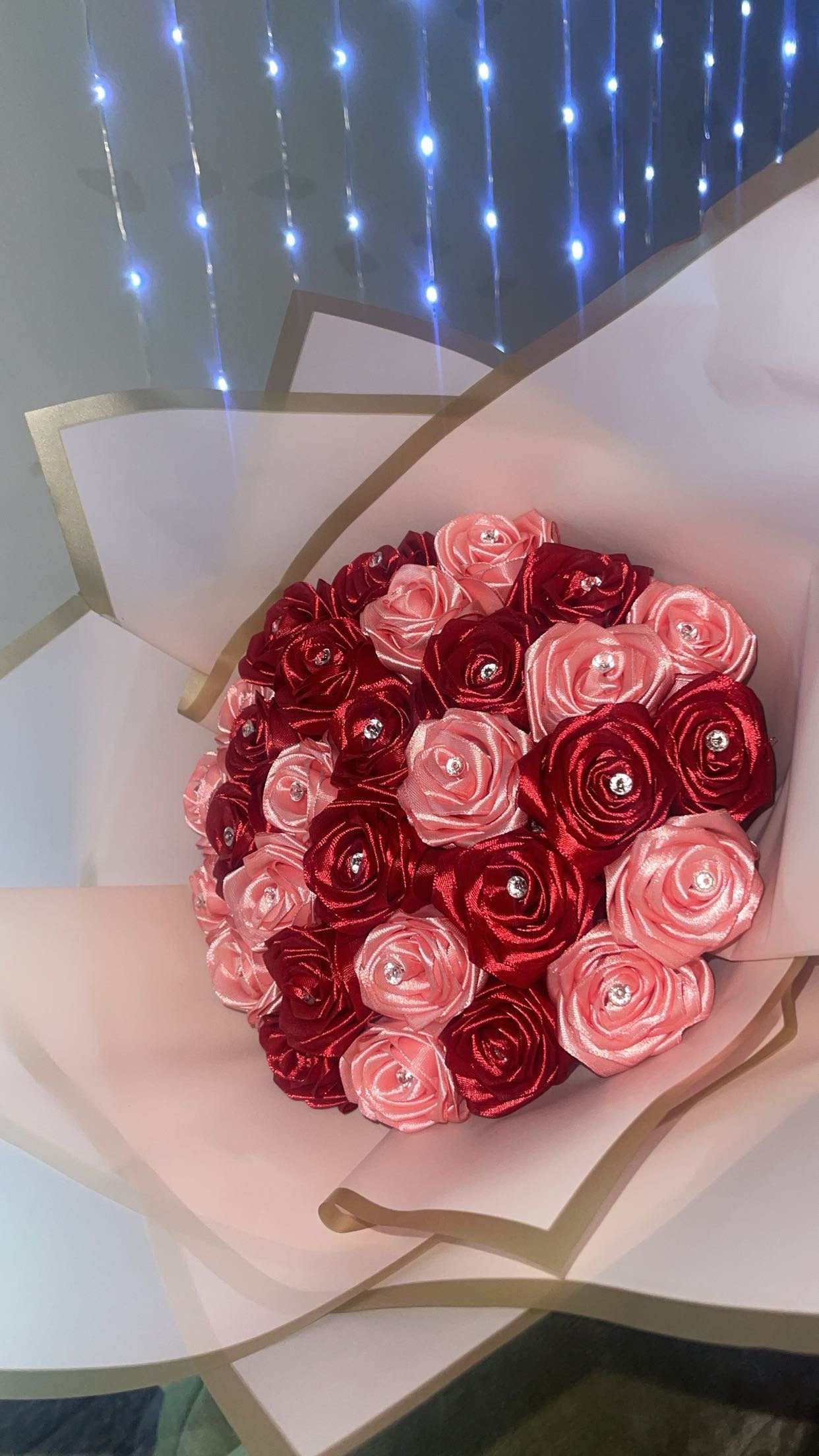 Handmade Bouquet of 30 Roses. - Etsy