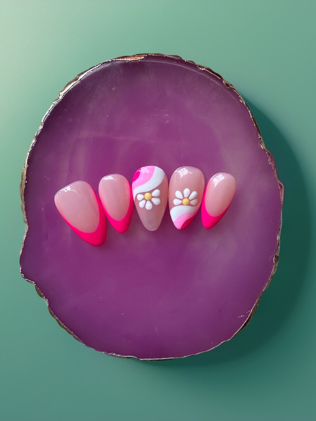 PINK DAISY Set | French Tip Nails | Luxury Press on Nails | Fake Nails ...