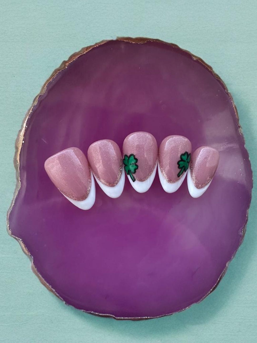 SHIMMERING CLOVER Set | French Tip Nails | Luxury Press on Nails | Fake ...