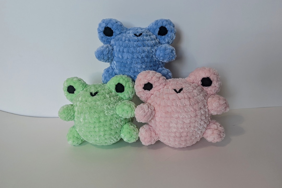 Fuzzy Frog Plushie || Green, Blue, Pink - Etsy