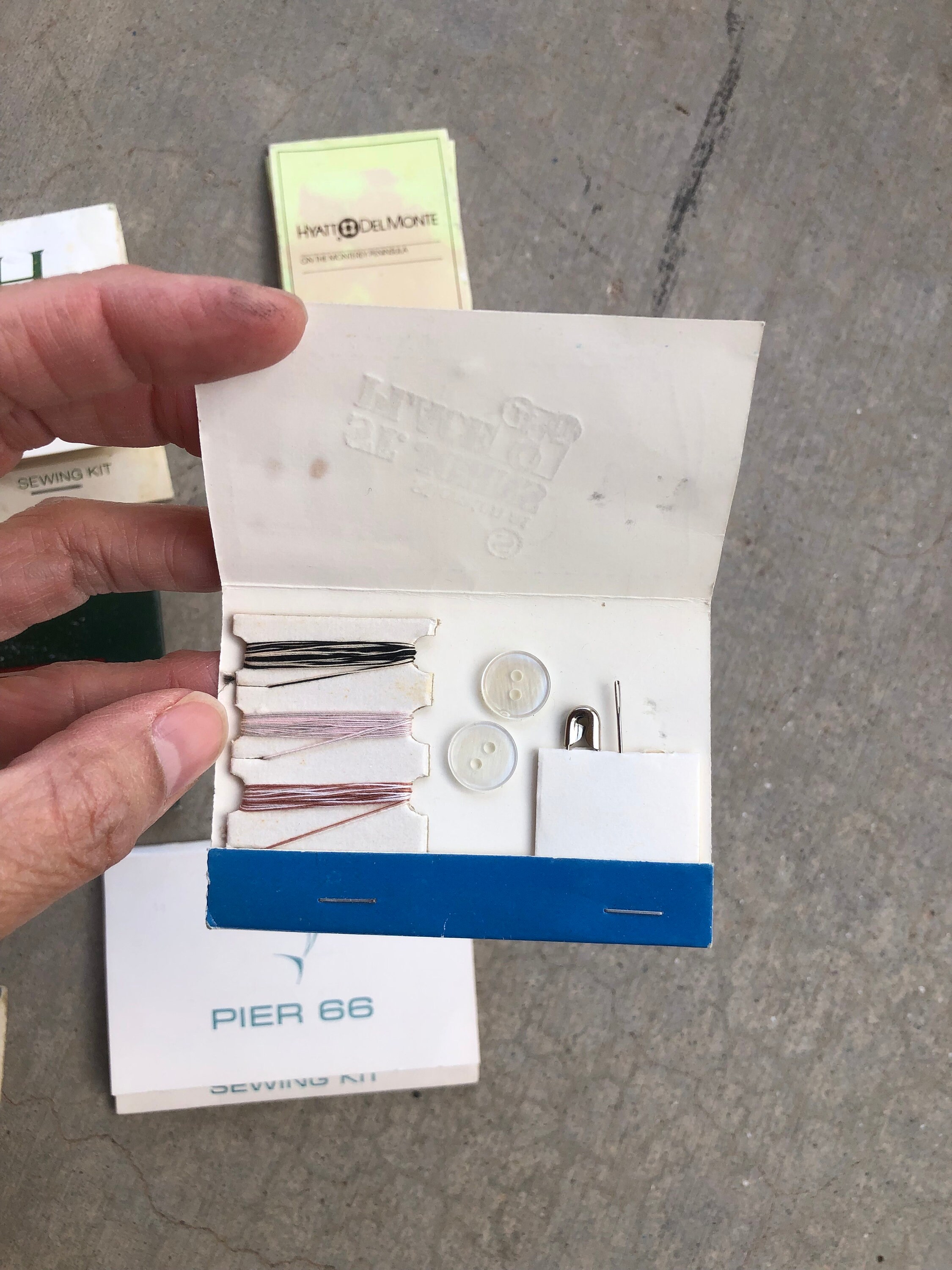 Vintage Hotel Souvenir Mini Sewing Kits Collection (8) - Perfect Travel ...
