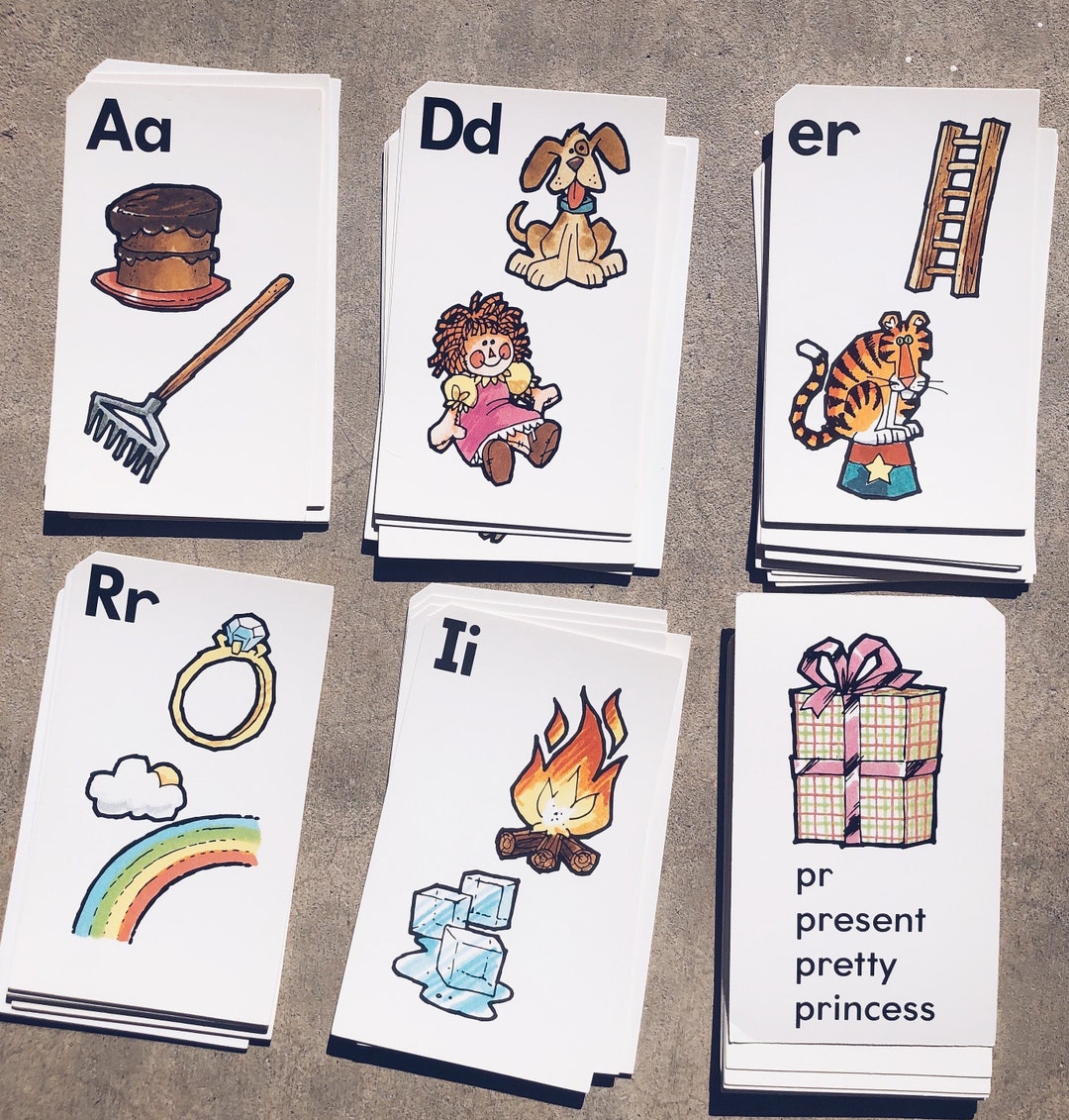 Vintage Cartoon Craft Flash Cards Set Whimsical Imagery for Creative ...