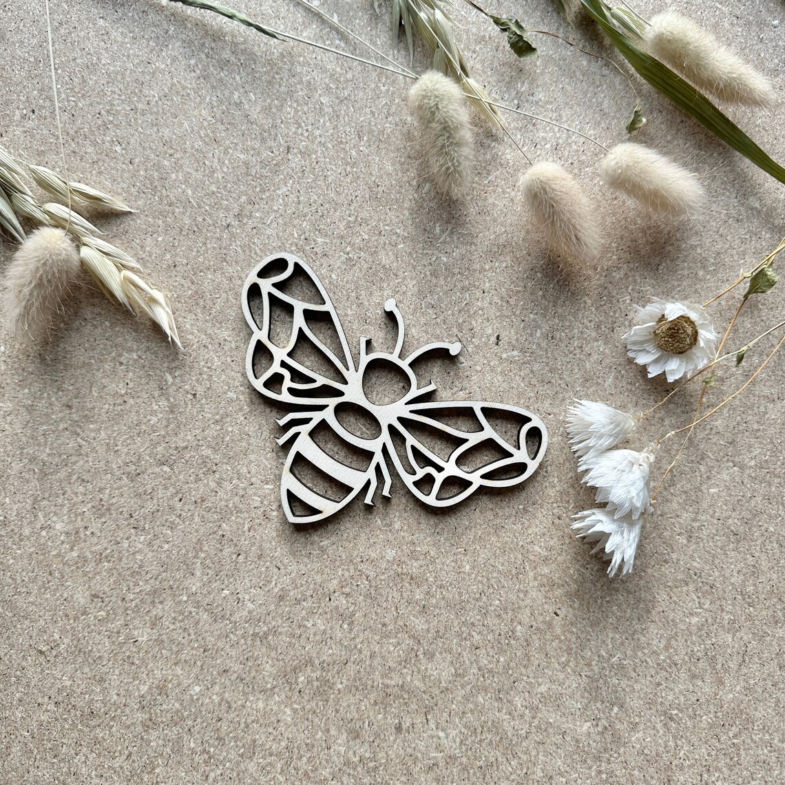 Bee Shape Scrapbook Ideas 4mm Plywood Bee Cut Out Painting and Crafting ...