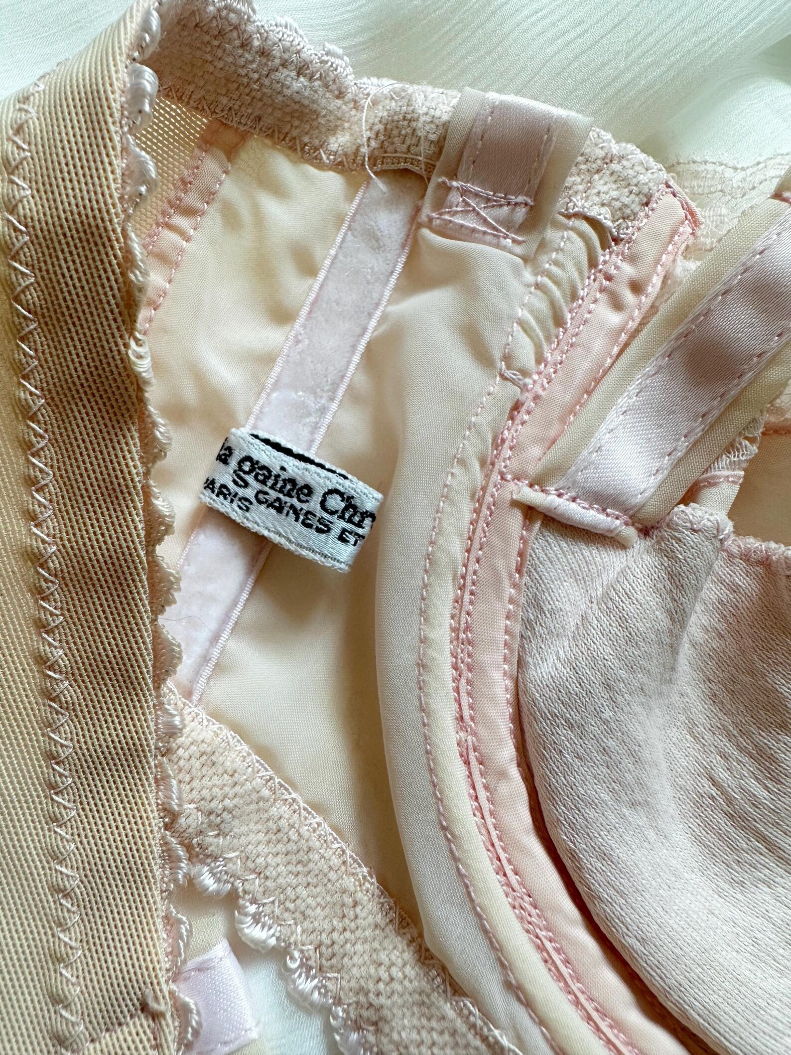1960s Vintage Pink Christian Dior Bra, "la Gaine Christian Dior", White ...