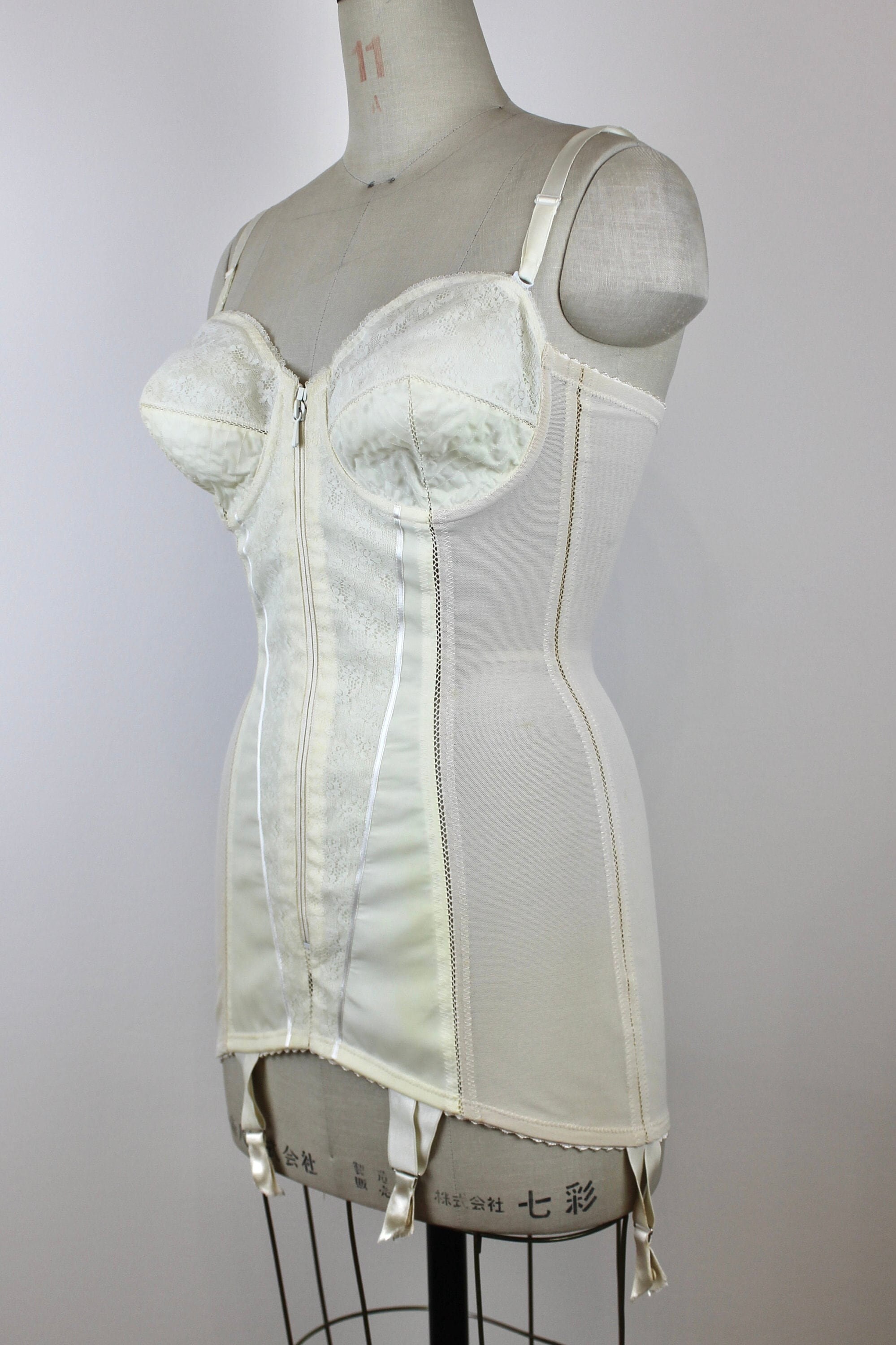 1960s Vintage diana White Shapewear Corselette, Vintage Basque, Sexy ...