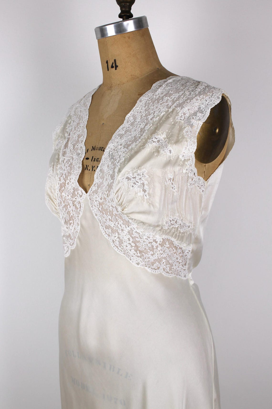 1950s Vintage off White Silk Nightgown, Bias Cut Silk Satin Nightdress ...