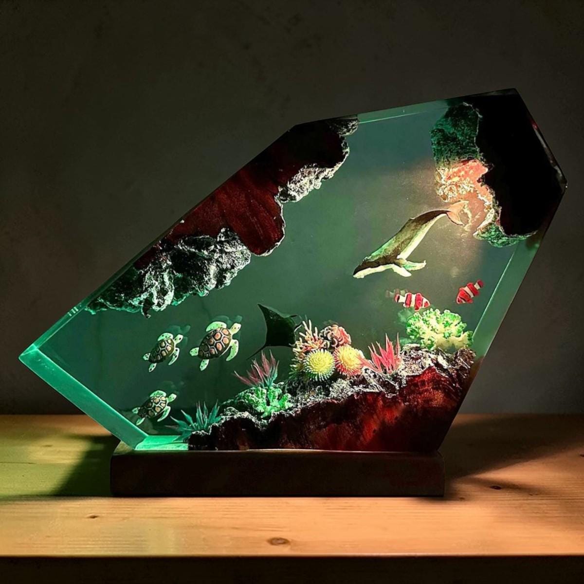Custom Epoxy Resin Ocean Lamp, Whale, Turtle & Manta Ray Night Light ...