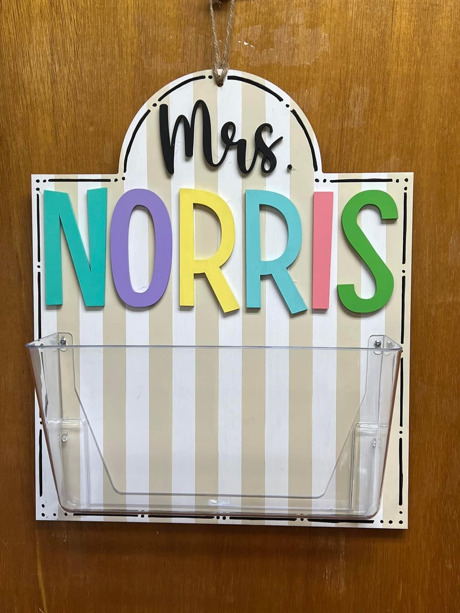 Door Hanger With File Folder Attachment! - Etsy