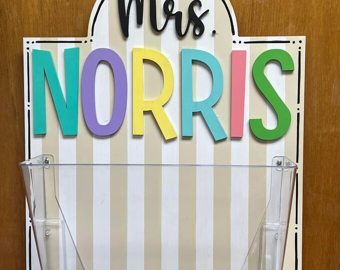 Door Hanger With File Folder Attachment! - Etsy