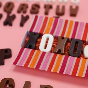 Personalized Chocolate Message Gift Box - Etsy