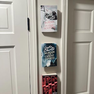 Floating Book Display: Invisible Wall Mount (3,6,9 Pack) - Etsy