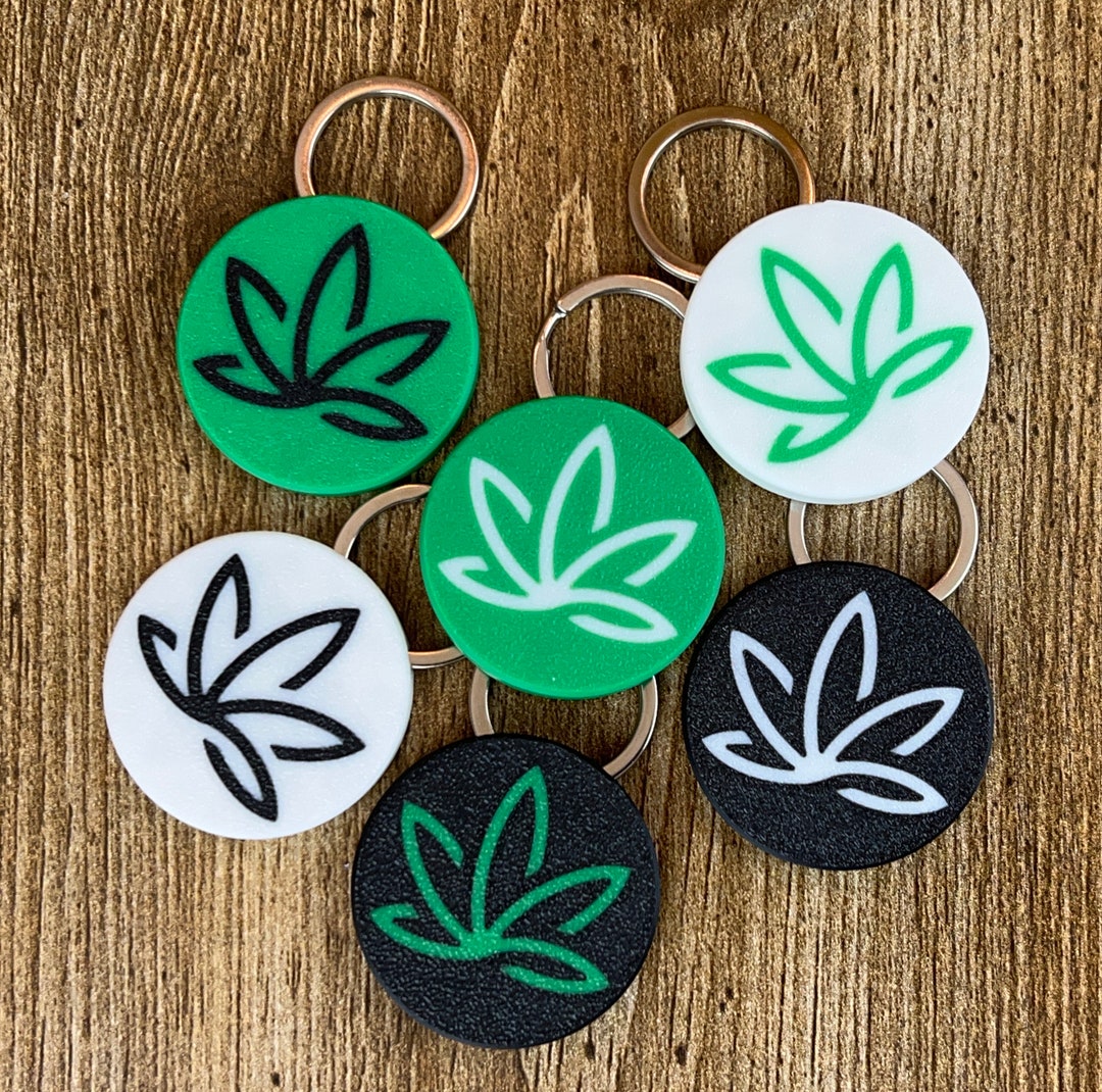 Marijuana Leaf Keychain - Etsy