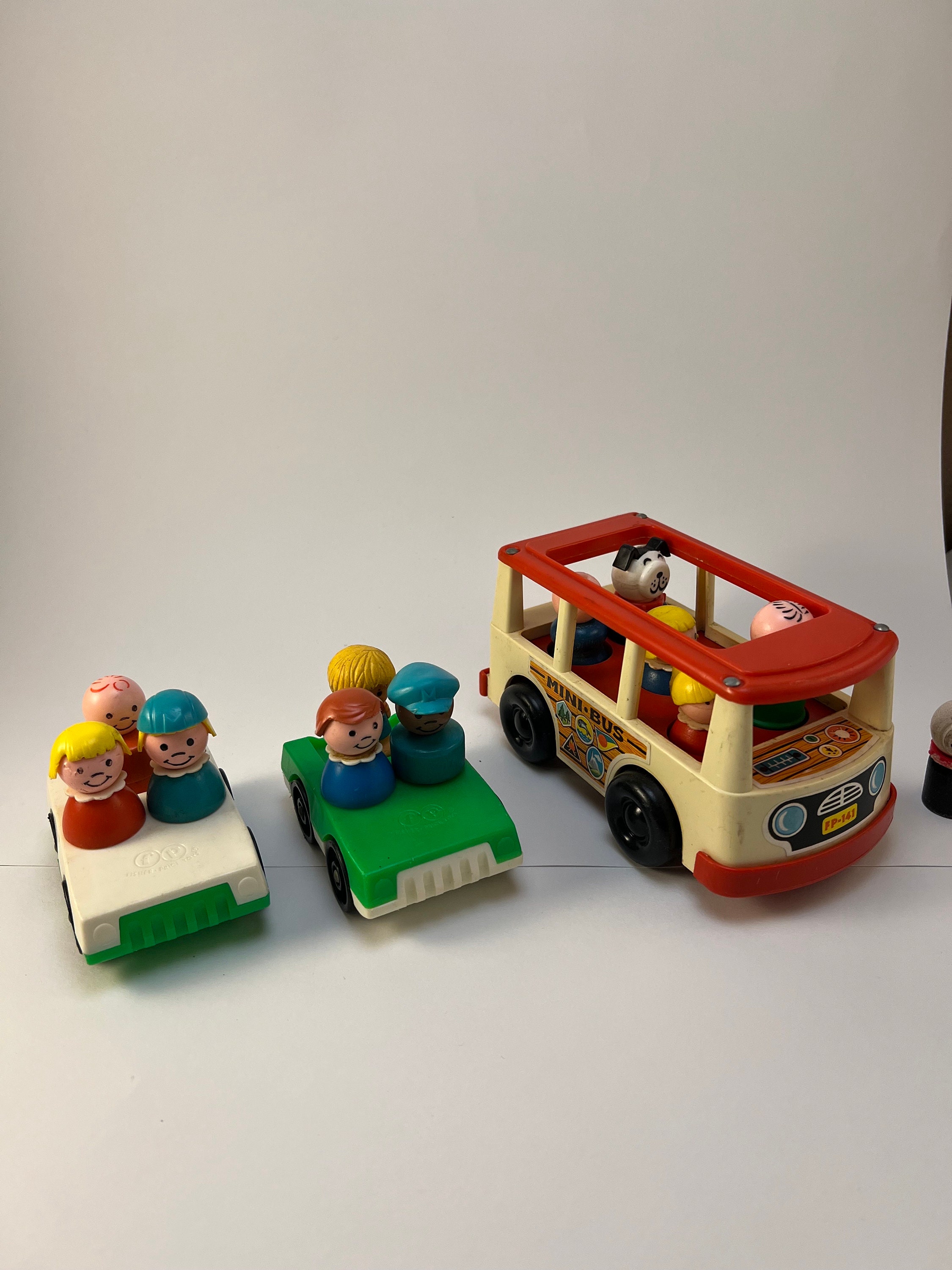 Vintage 1969 Fisher Price Little People Bus Completed With People and 2 ...
