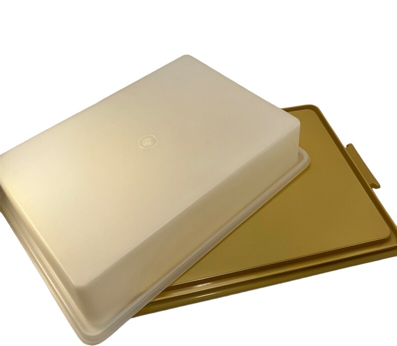 Vintage Tupperware Cake Carrier Containers With Interchangeable Handle ...