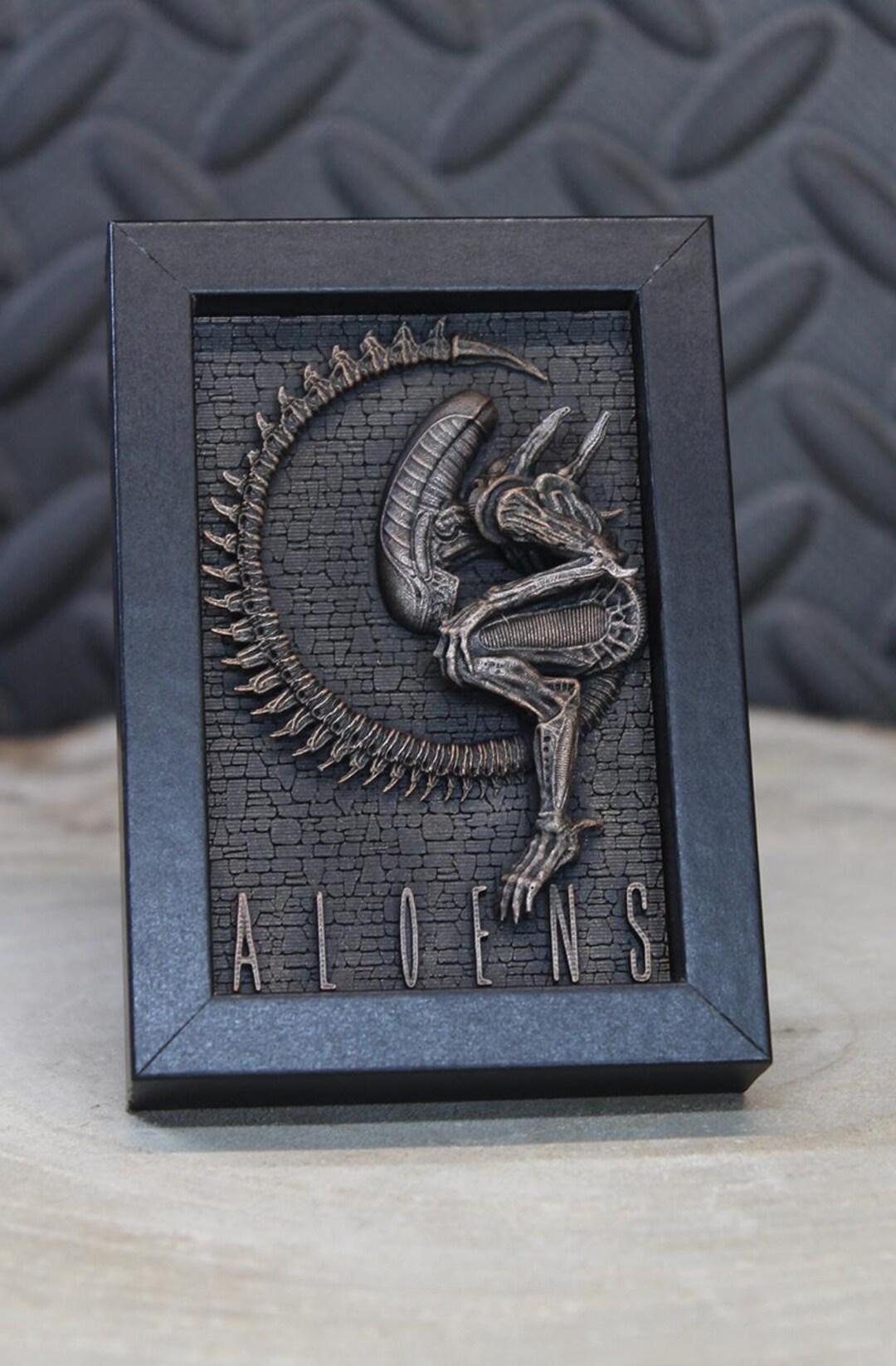 Aliens Xenomorph Display Figure - Etsy