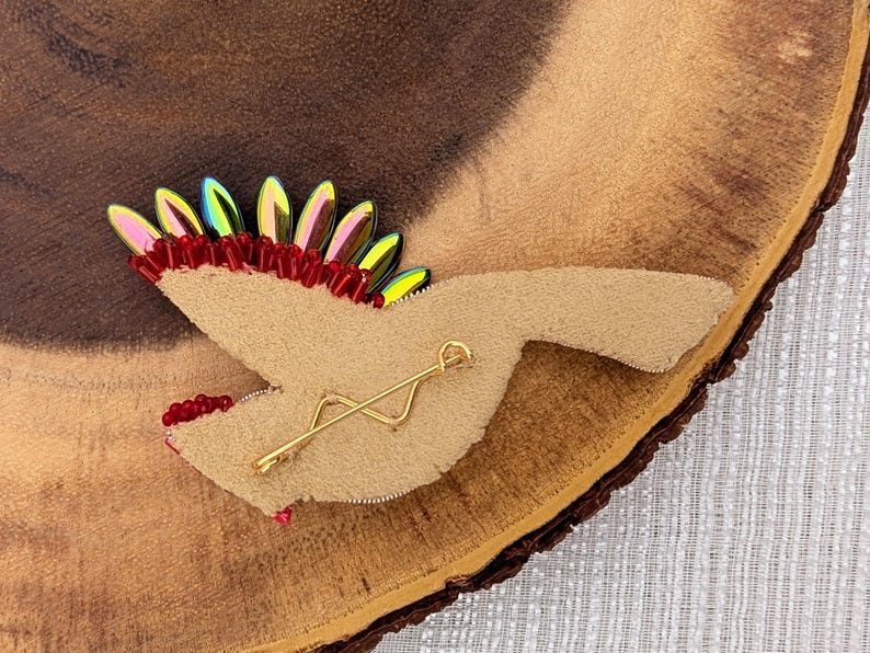 Red Cardinal Bird Brooch. Beaded Bird Pin. Gift for a Bird Lover. - Etsy