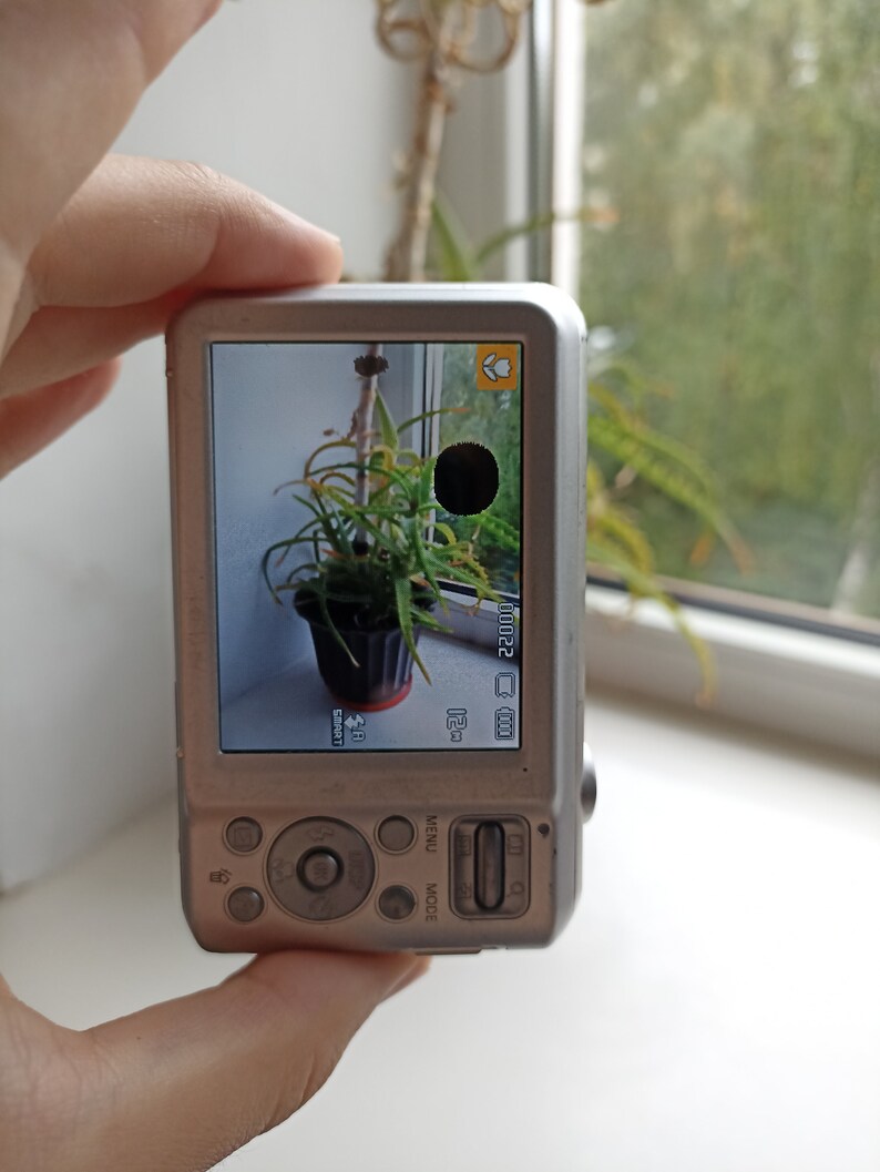 Samsung ES70 Silver 12.2MP Digital Compact Camera Working FULL Set READ - Etsy