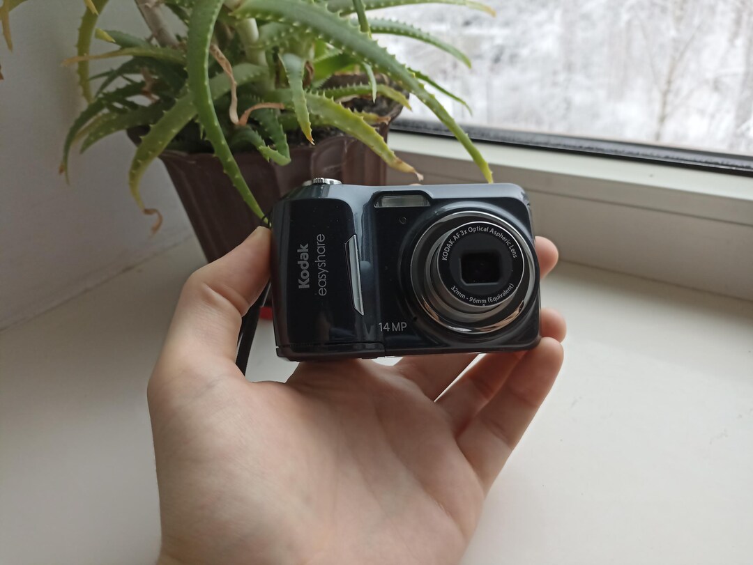 Kodak Easyshare C183 Black 14.0MP Digital Compact Camera Working FULL ...